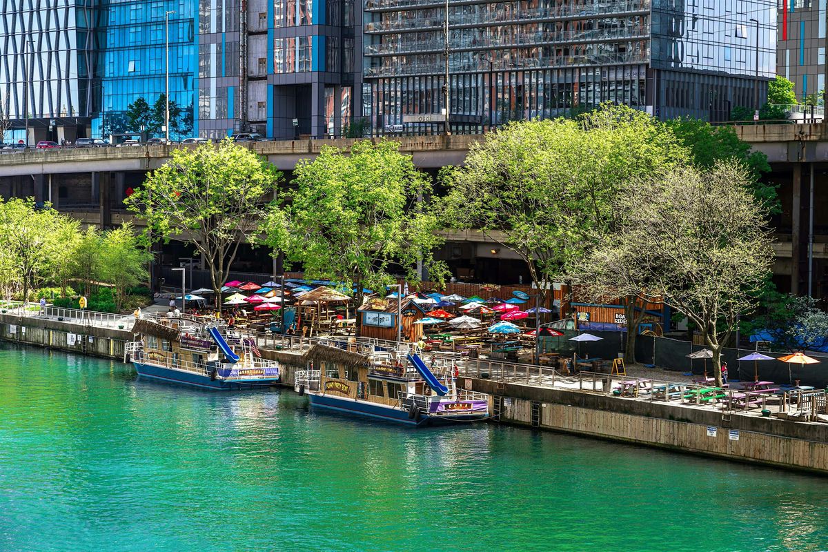 Camp Chicago: A Retro American Fest on the 4th | Island Party Hut ...